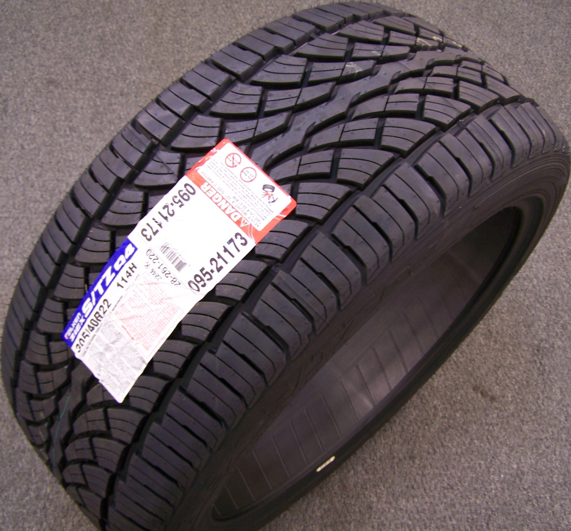 Purchase 4 NEW FALKEN S/TZ-04 TIRES 305/40/R22 305 40 STZ 04 DODGE ...
